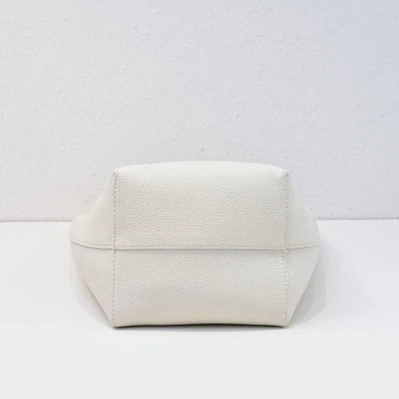 Discounted The Row Bucket Bags