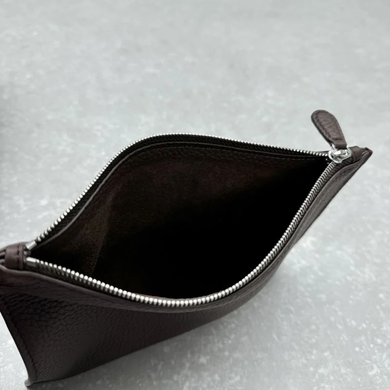 Exact replica The Row Bucket Bags