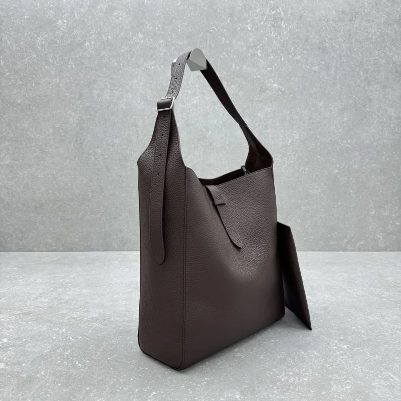 Exact replica The Row Bucket Bags