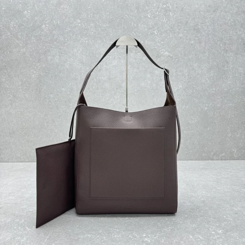 Exact replica The Row Bucket Bags