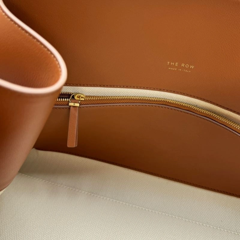 Affordable The Row Clutch Bags