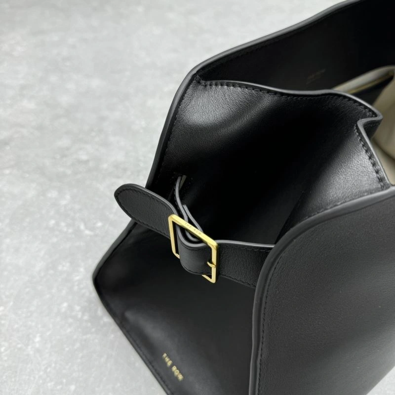 Accurate model The Row Clutch Bags
