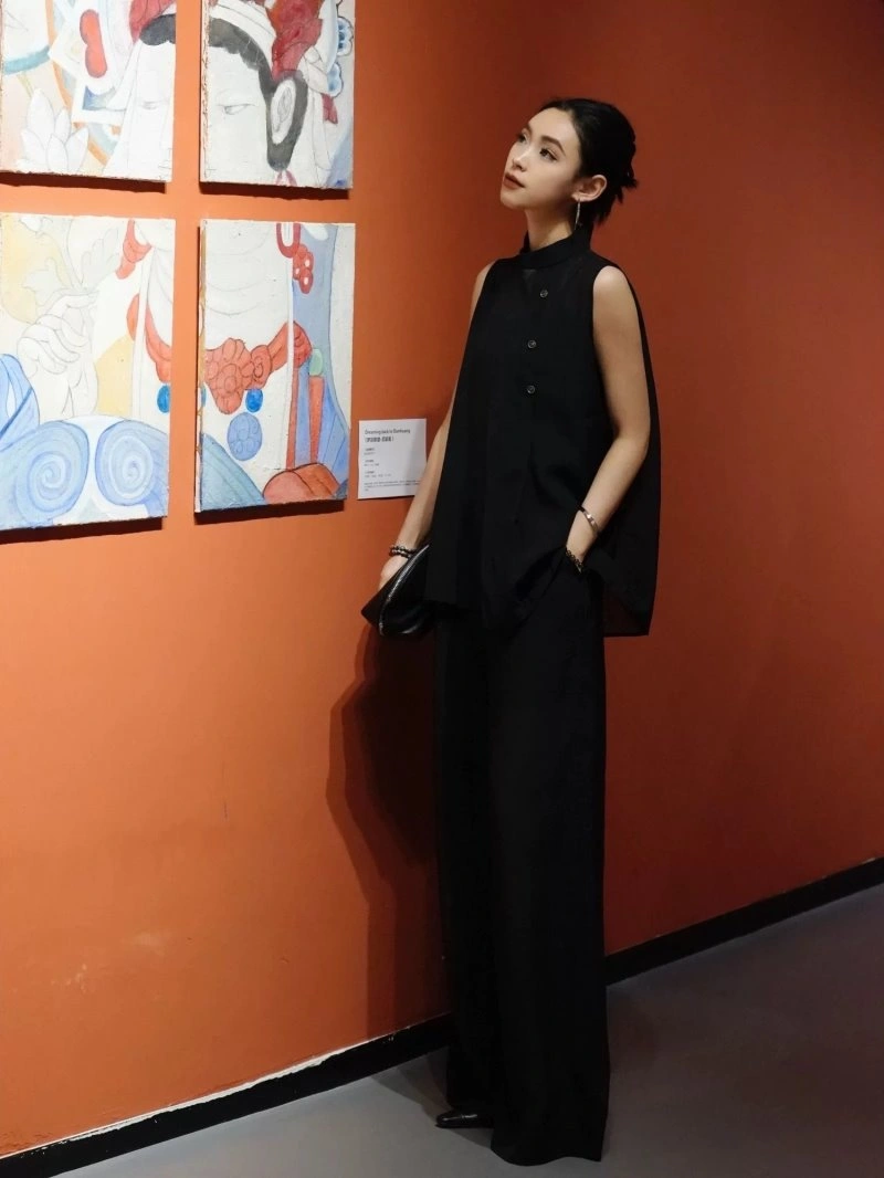 Accurate model The Row Long Suits