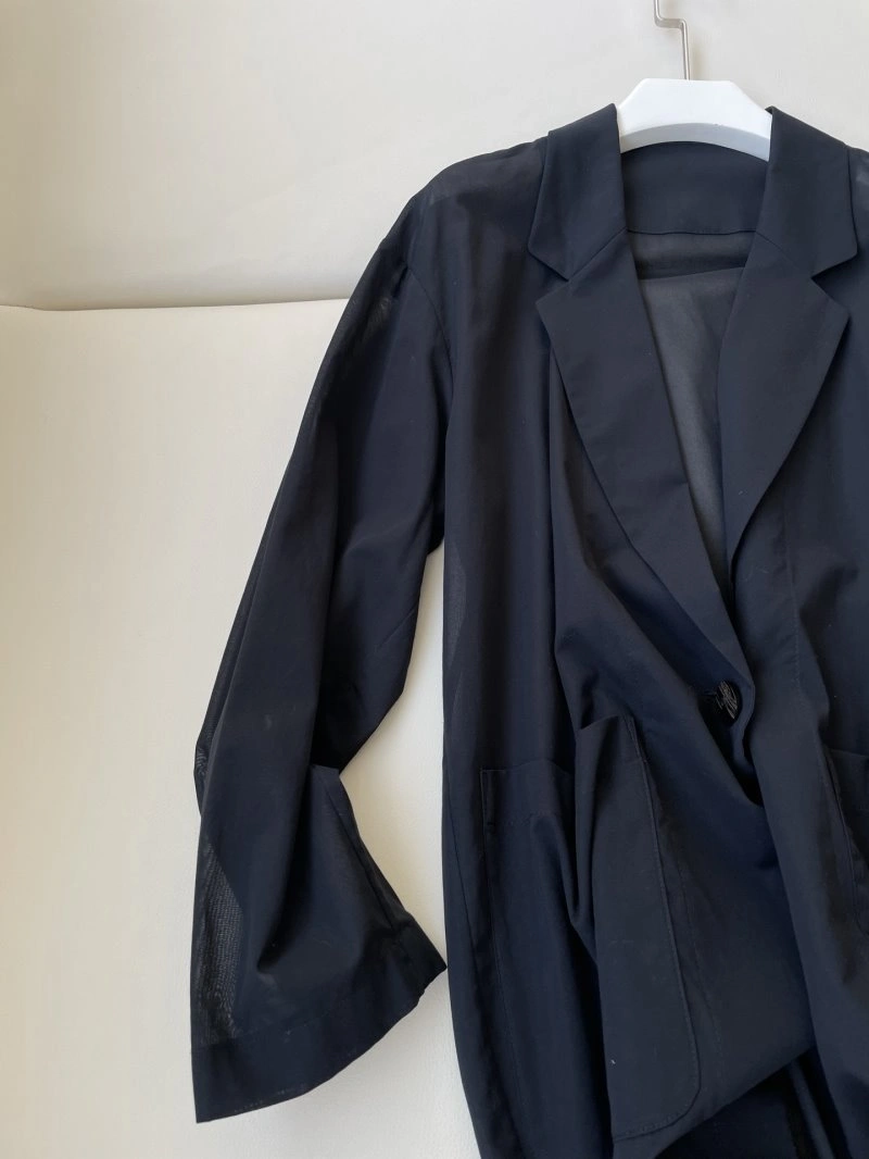 Mirror quality The Row Outwear