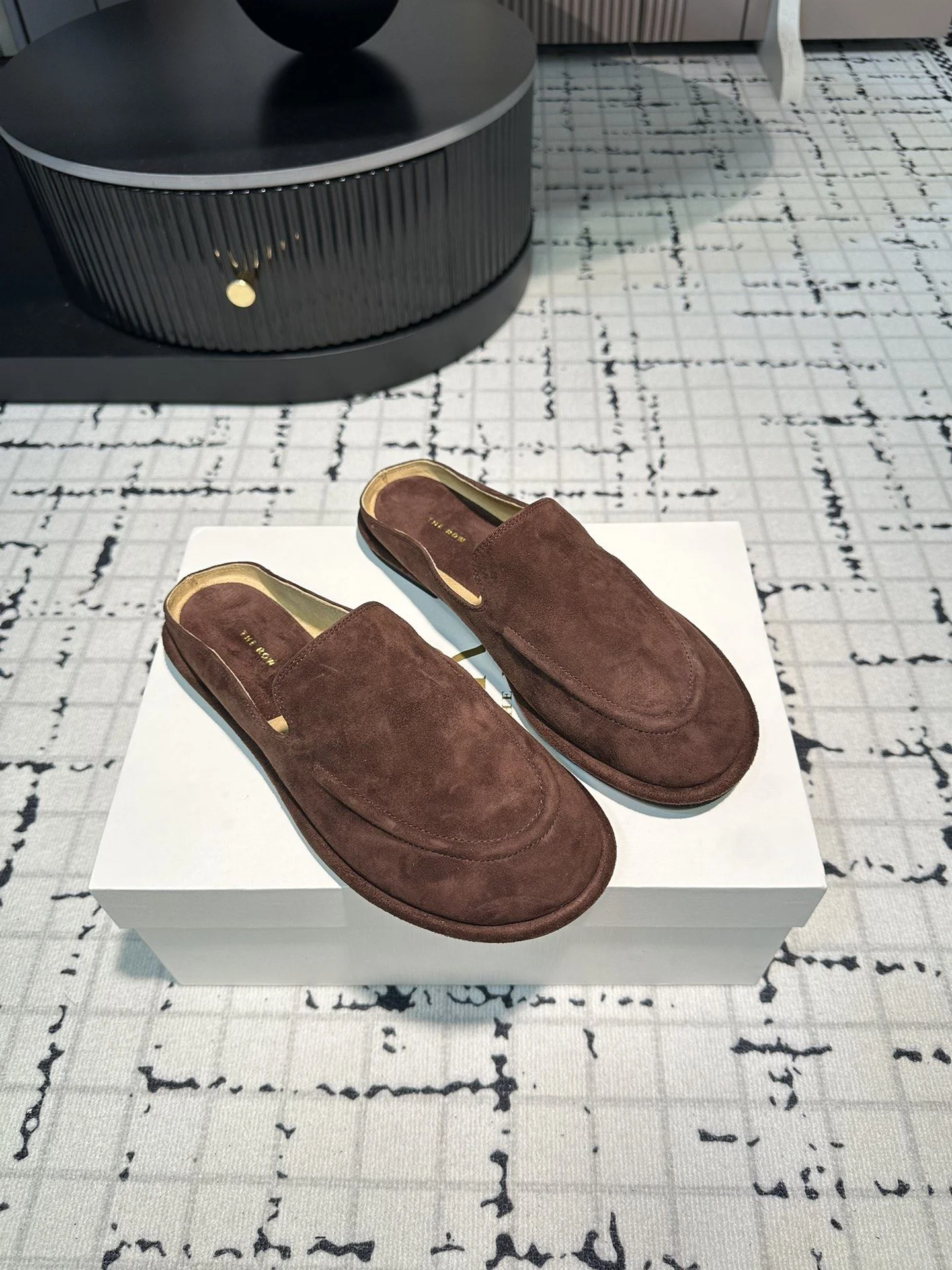Economical The Row Sandals