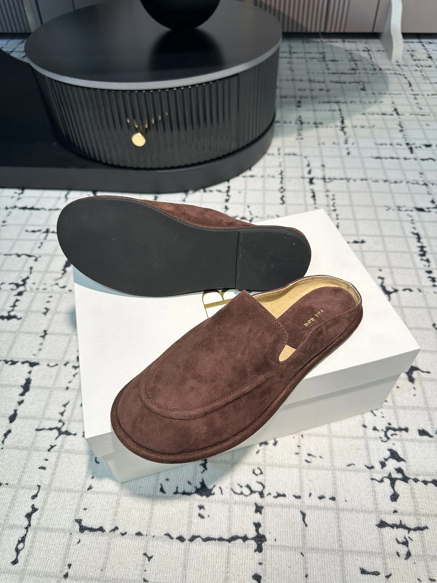 Economical The Row Sandals