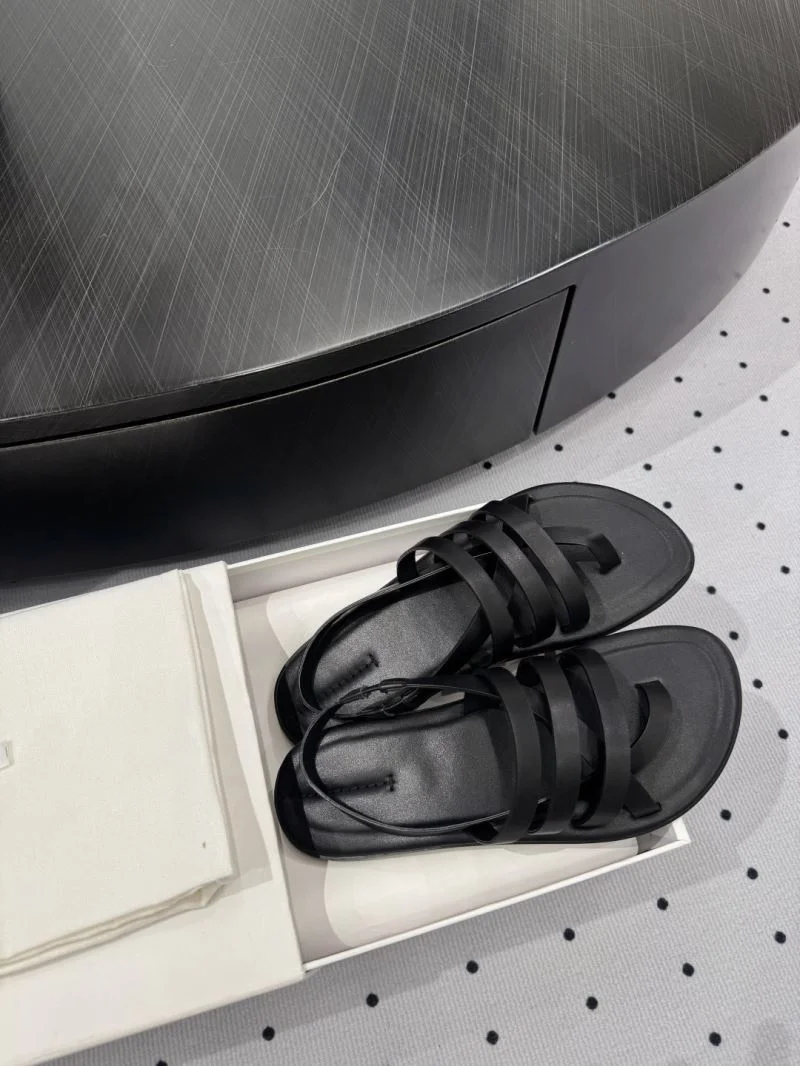 Top mirror The Row Sandals