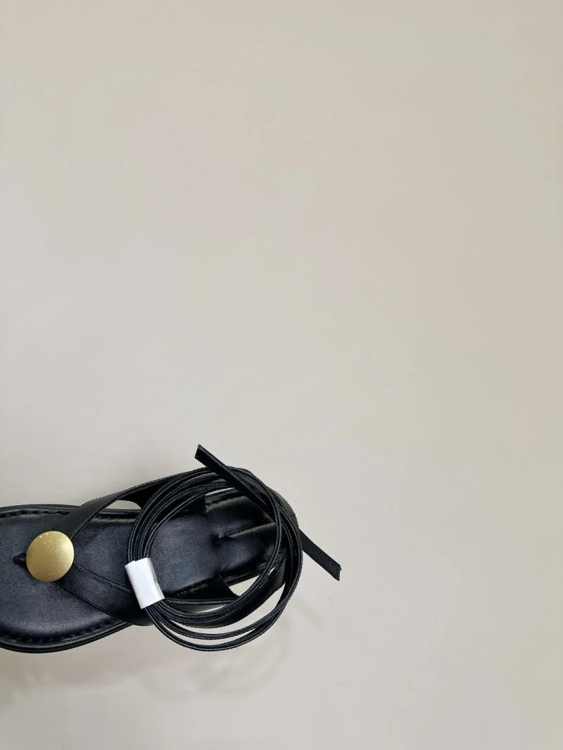 Brand-original The Row Sandals