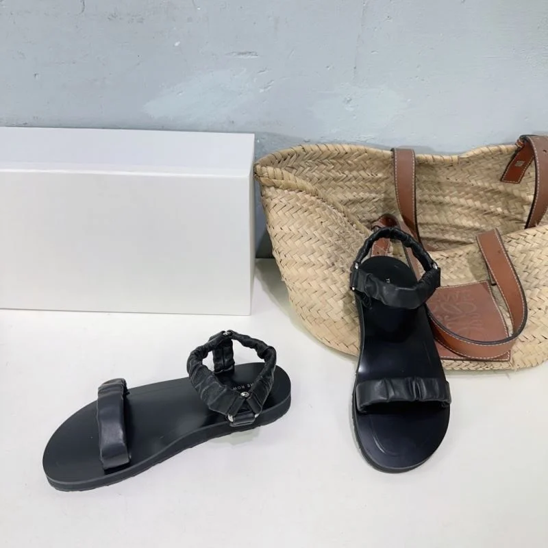 Indistinguishable The Row Sandals