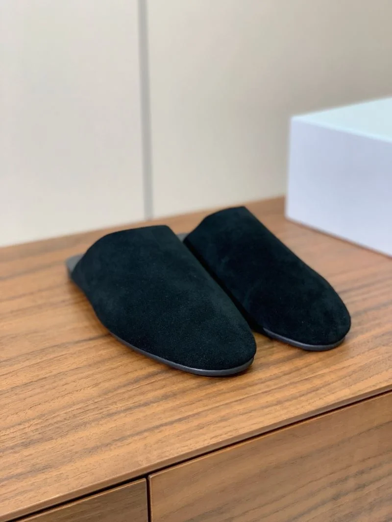 Mirror quality The Row Sandals