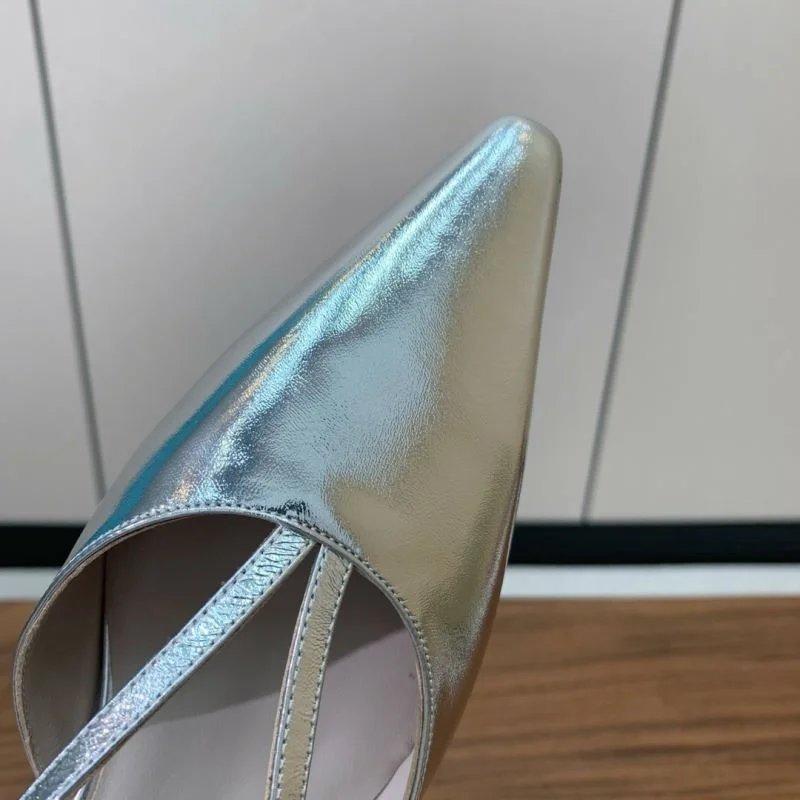 High accuracy The Row Sandals