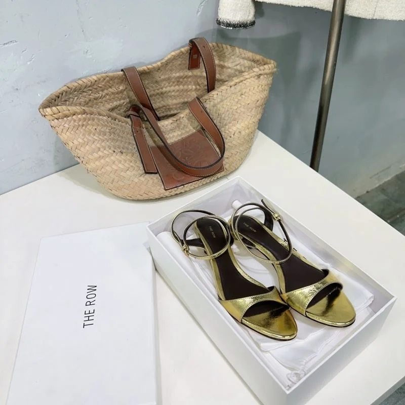 Indistinguishable The Row Sandals