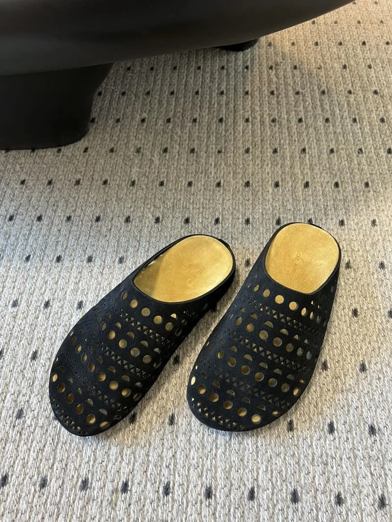 Affordable The Row Sandals