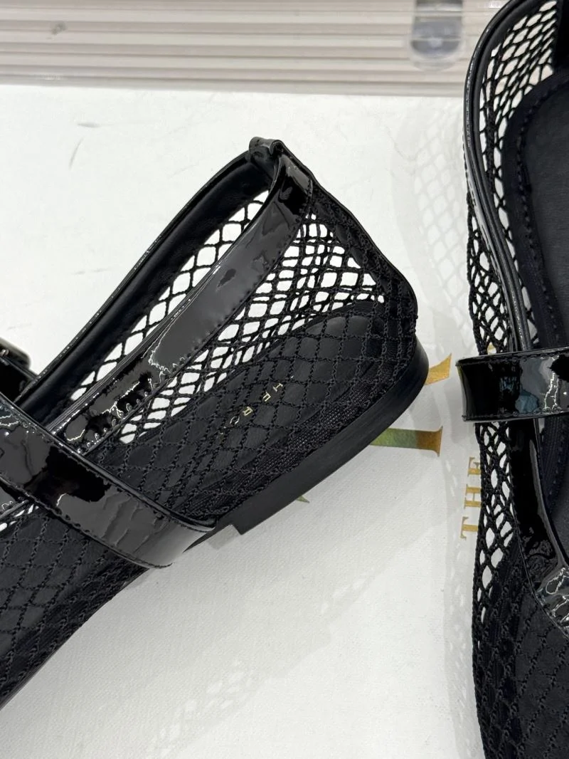 High accuracy The Row Sandals