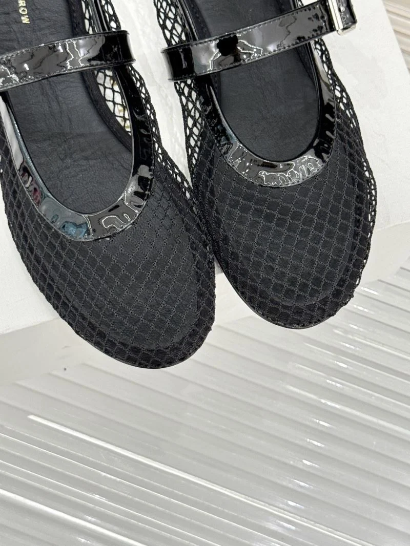 High accuracy The Row Sandals