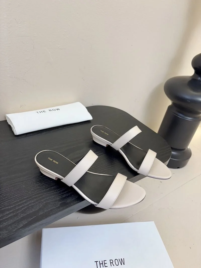 Exact replica The Row Sandals