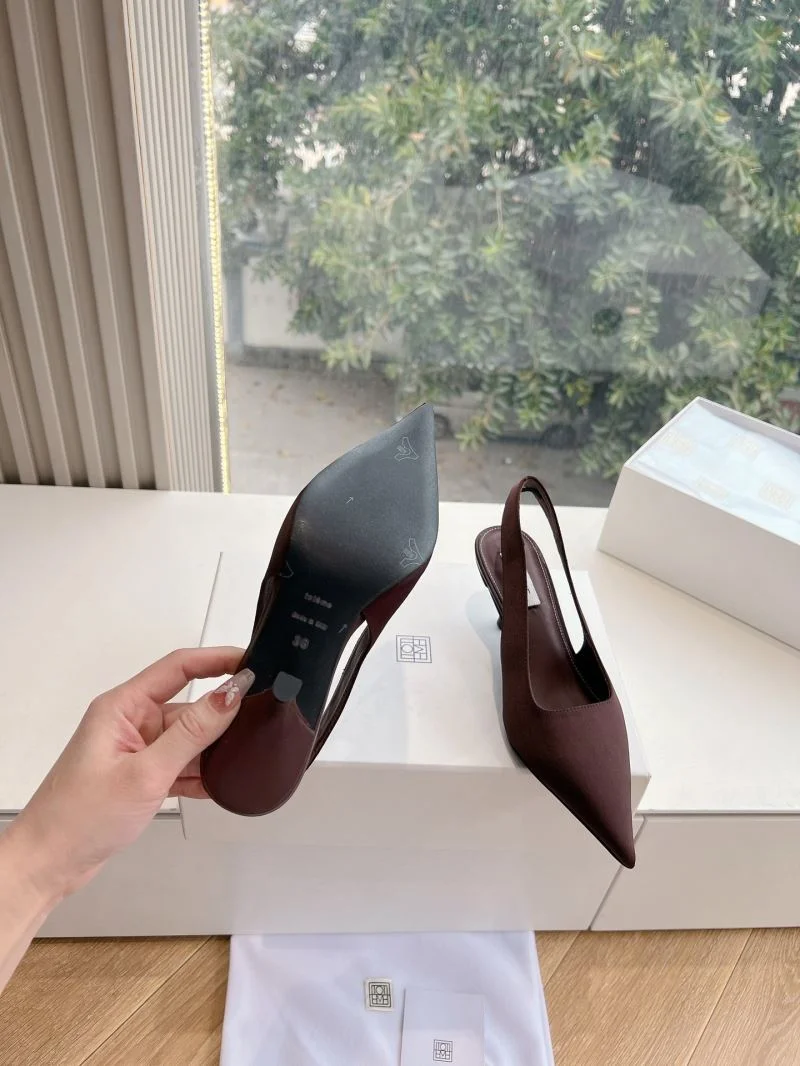 Mirror quality The Row Sandals