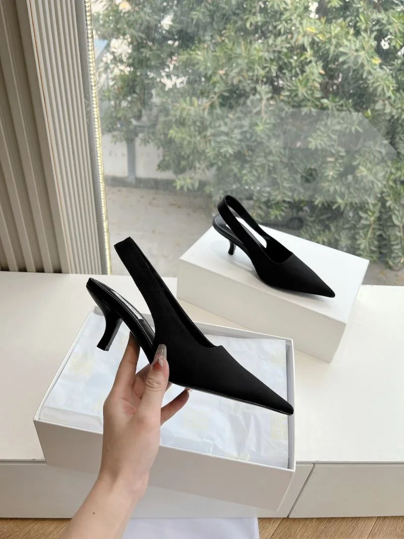 Brand-original The Row Sandals