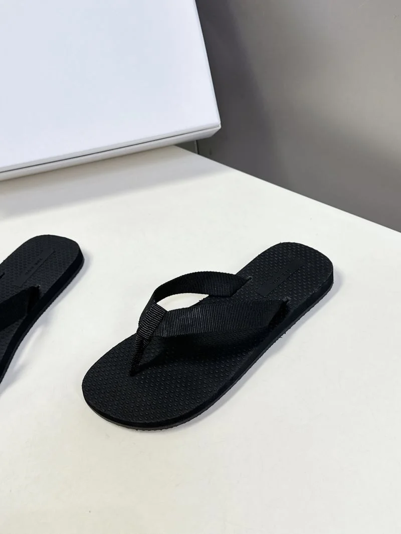 Top mirror The Row Sandals