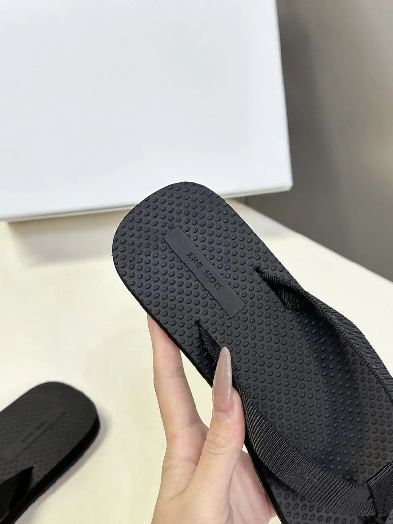 Top mirror The Row Sandals