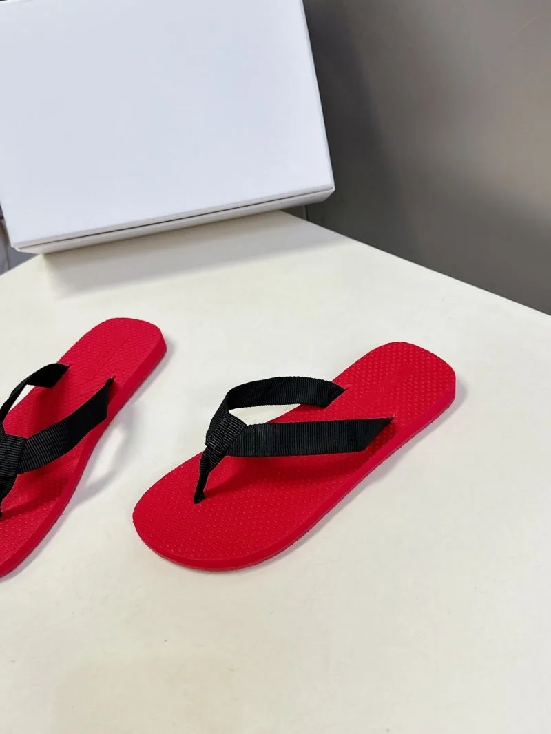 Indistinguishable The Row Sandals