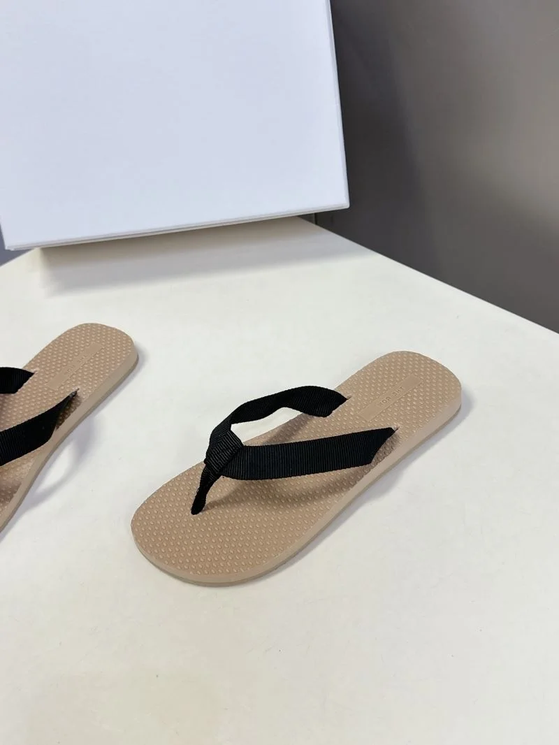 Bargain The Row Sandals