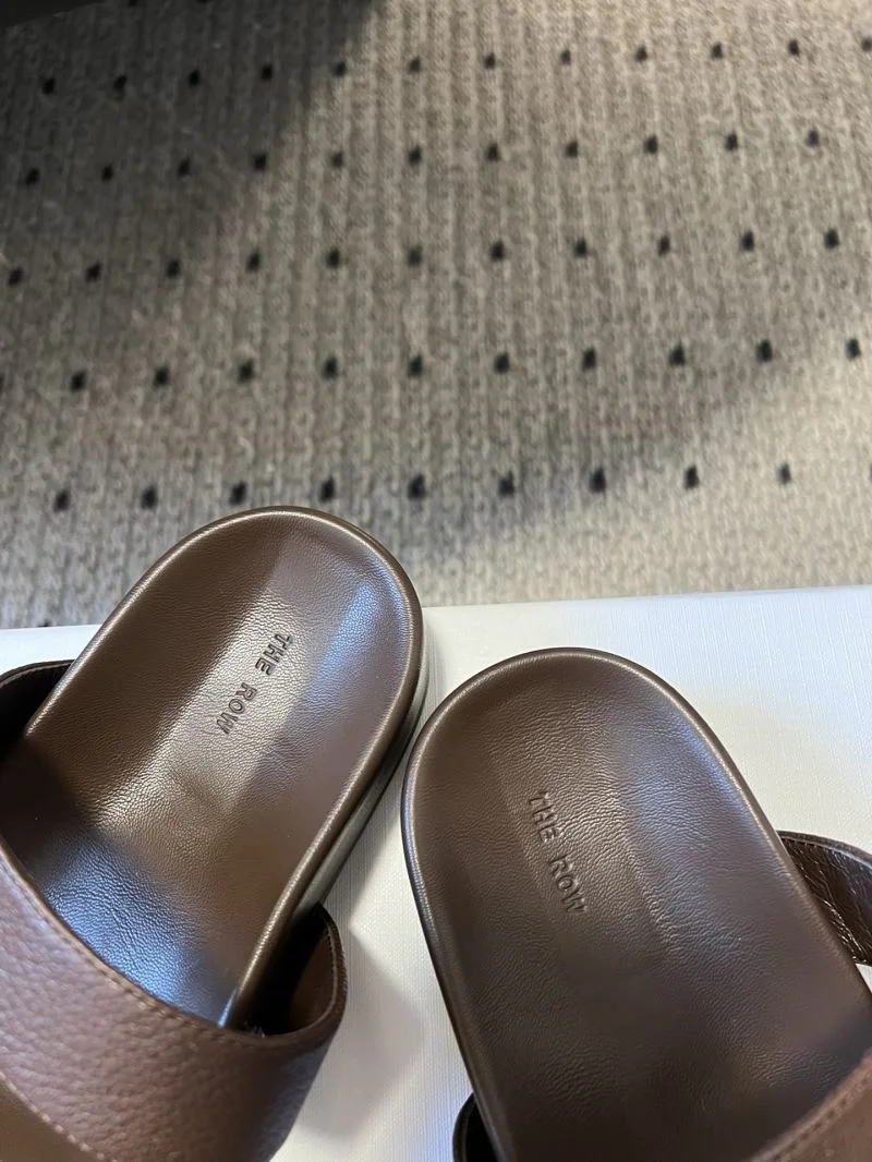 1:1 copy The Row Sandals