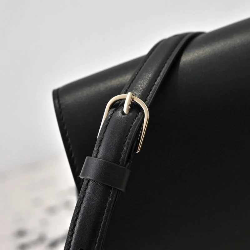 Accurate model The Row Satchel Bags