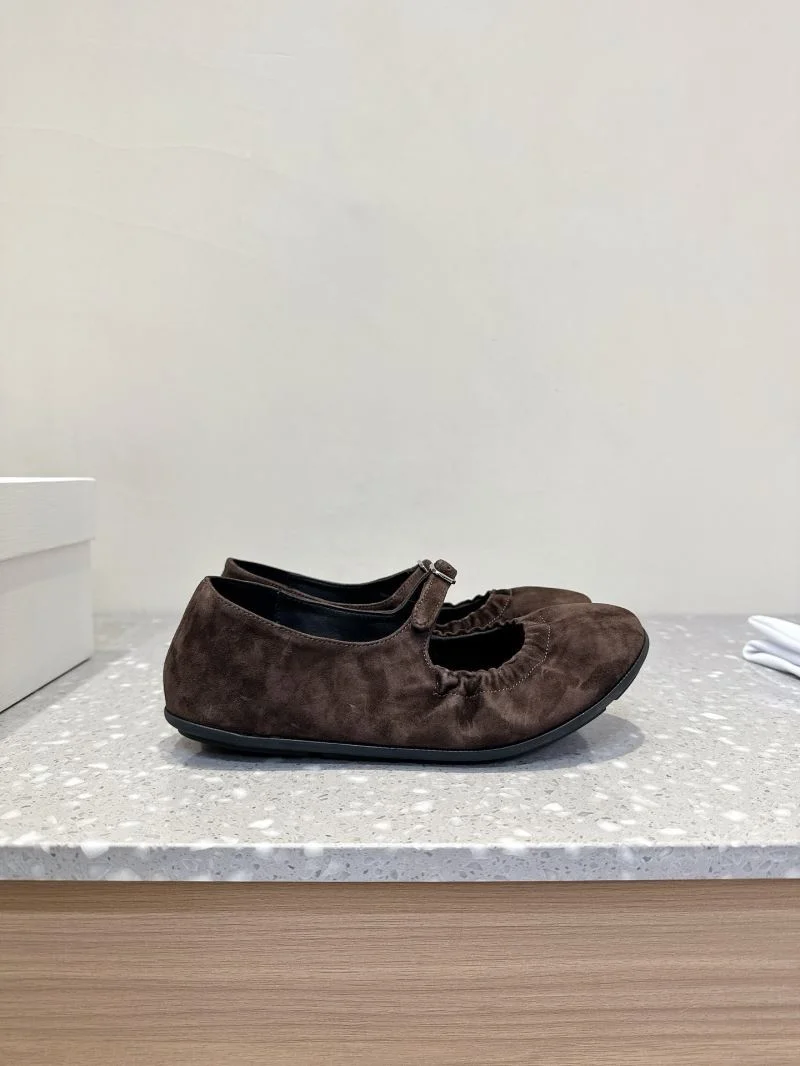 Top mirror The Row Shoes