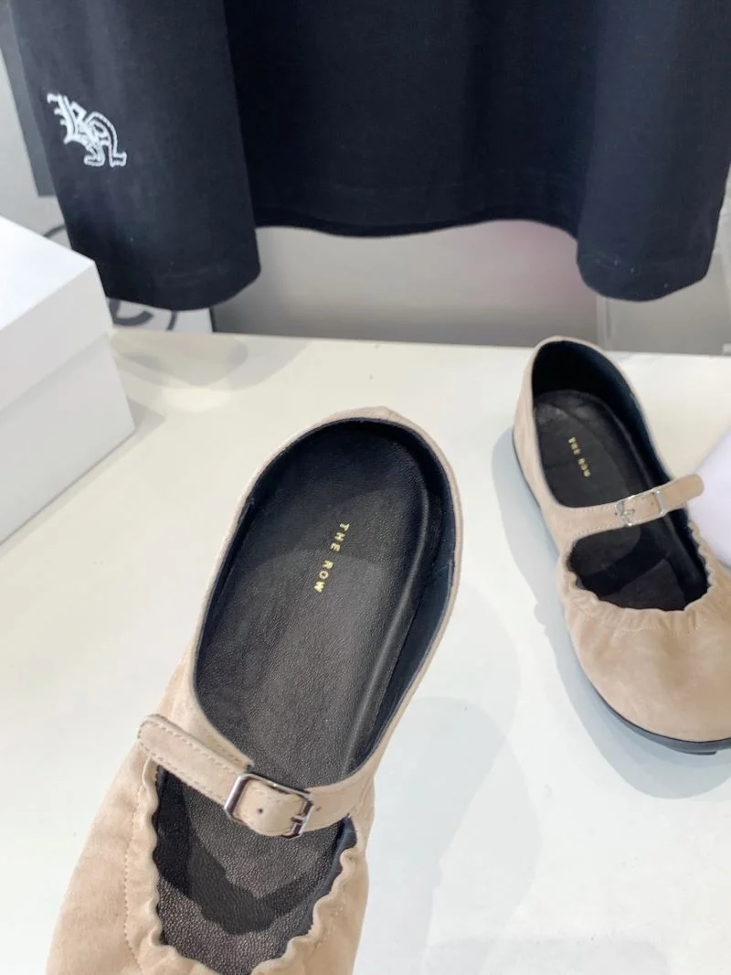 Cut-rate The Row Shoes
