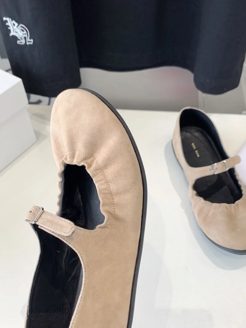 Cut-rate The Row Shoes
