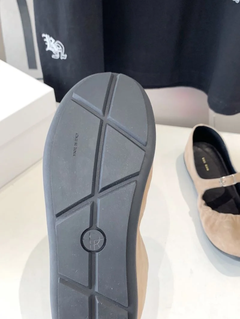 Cut-rate The Row Shoes