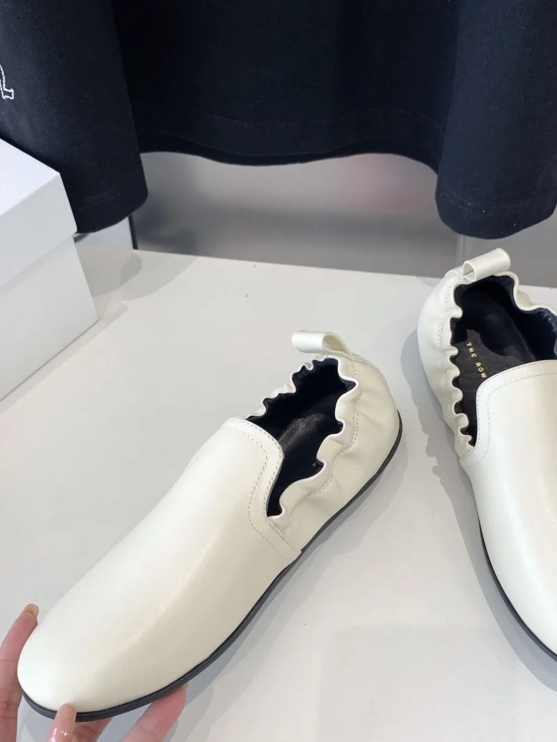 Indistinguishable The Row Shoes