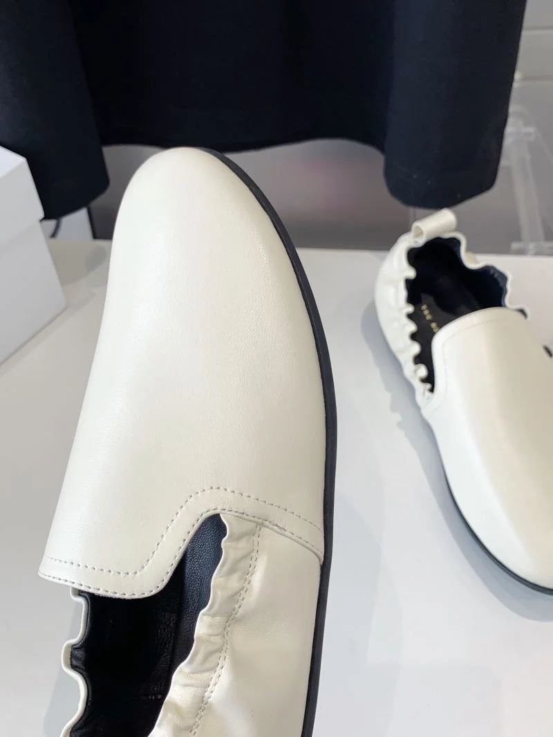 Indistinguishable The Row Shoes
