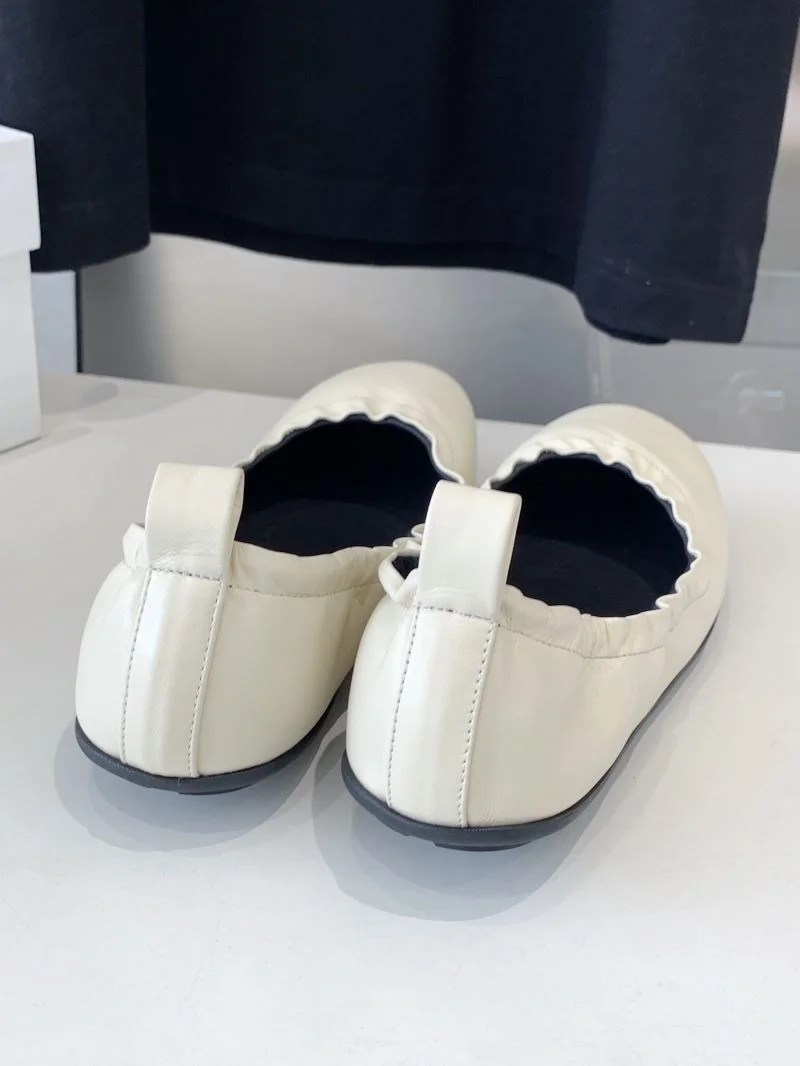 Indistinguishable The Row Shoes