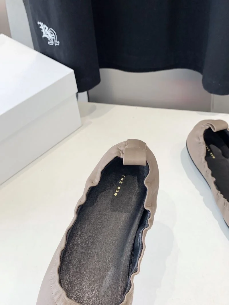 Mirror quality The Row Shoes