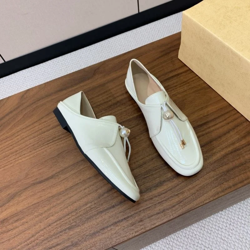 Indistinguishable The Row Shoes