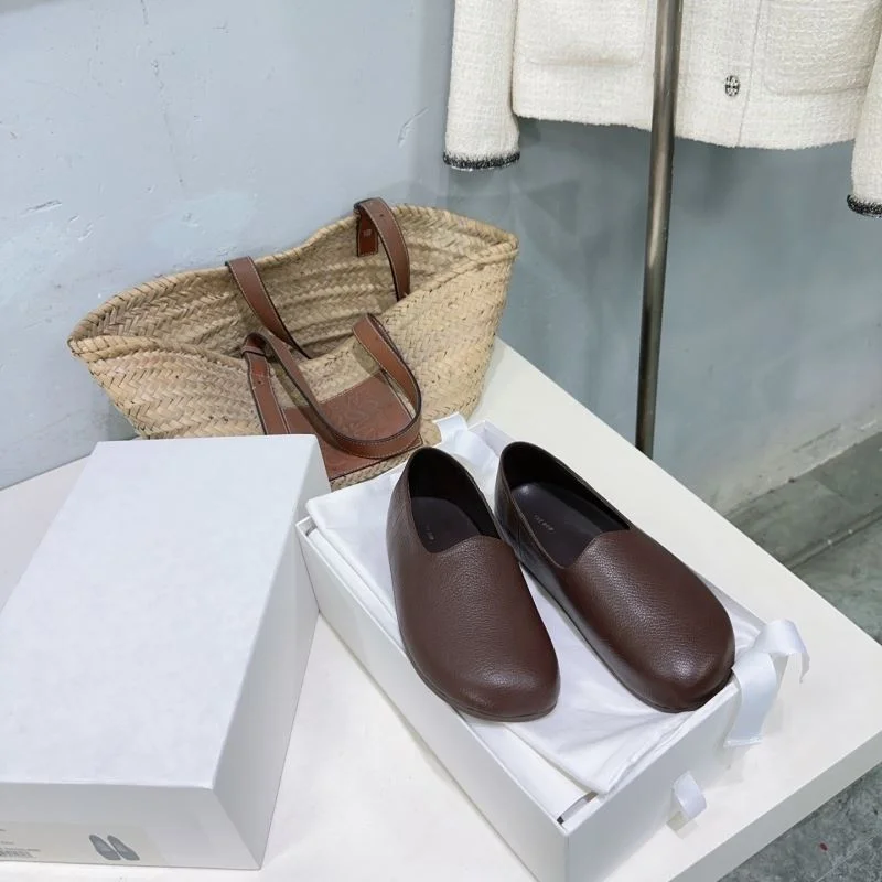 Top mirror The Row Shoes