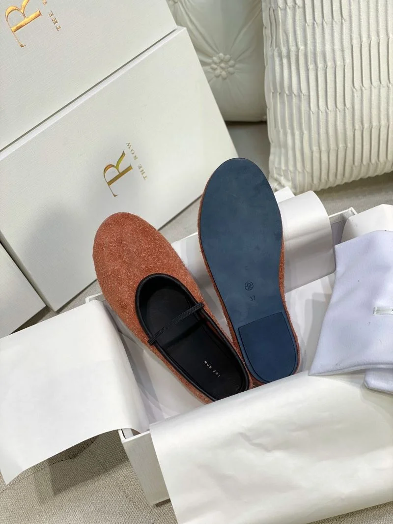 High fidelity The Row Shoes