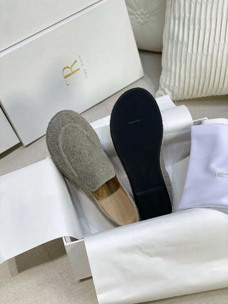 Precise copy The Row Shoes