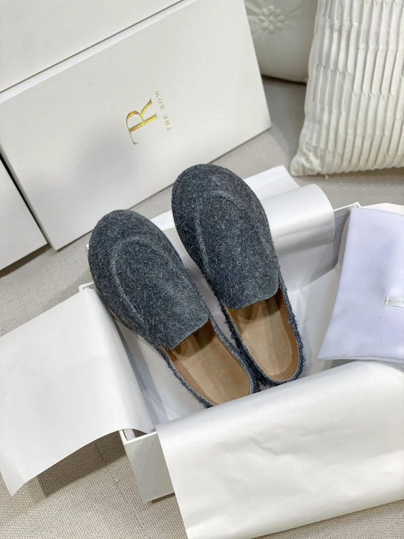 Top match The Row Shoes