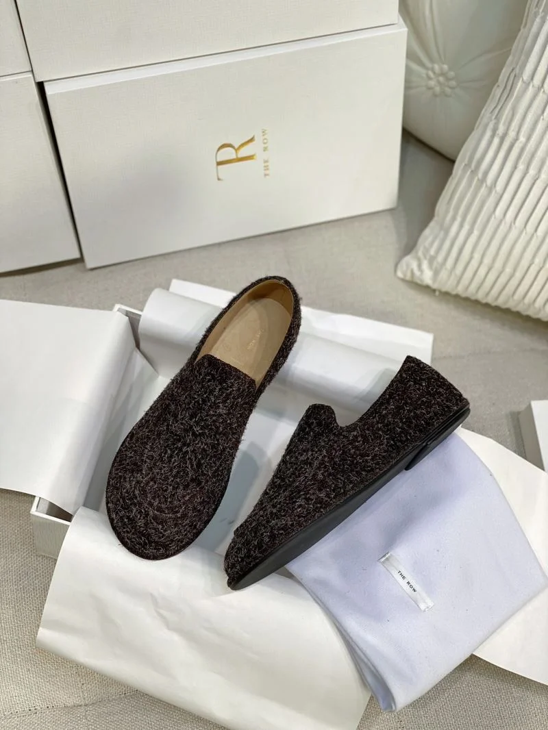 Top mirror The Row Shoes