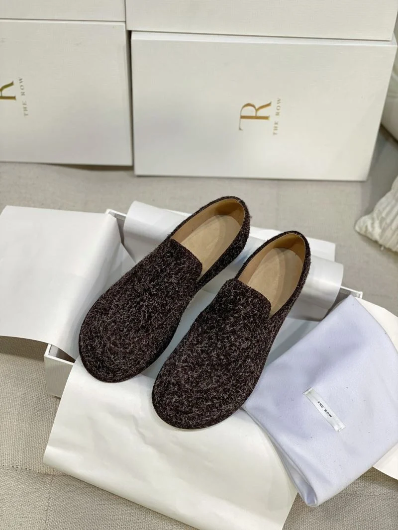 Top mirror The Row Shoes