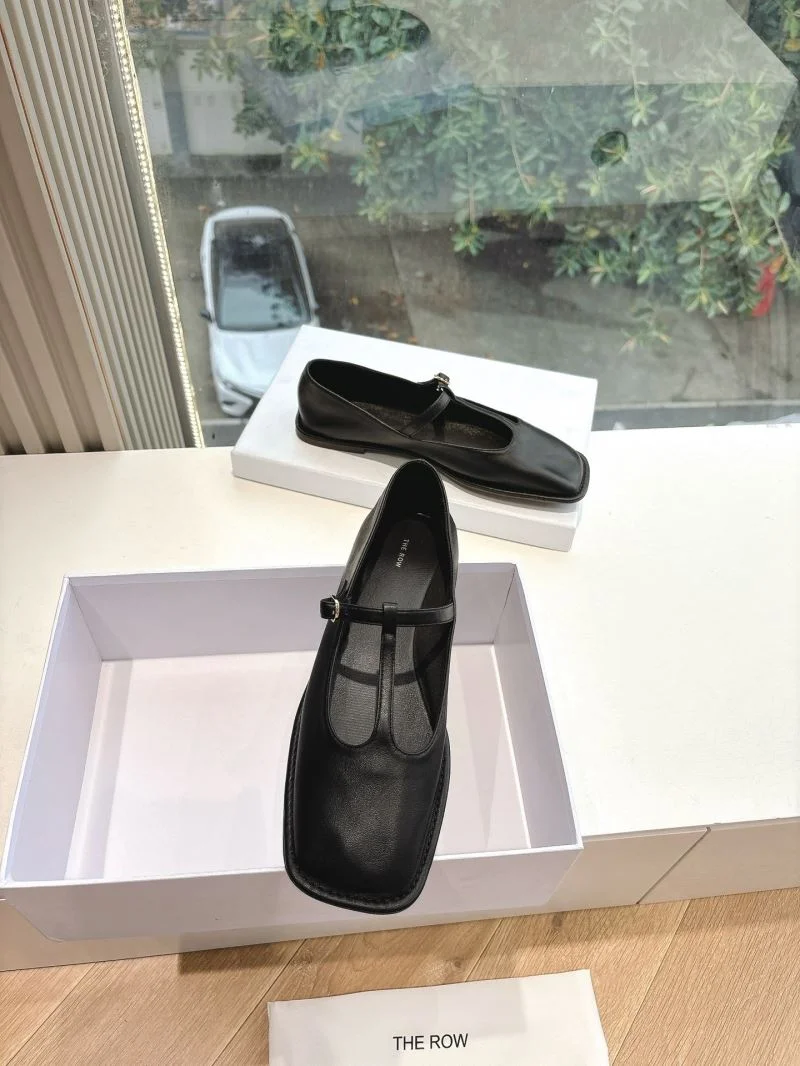 Cut-rate The Row Shoes