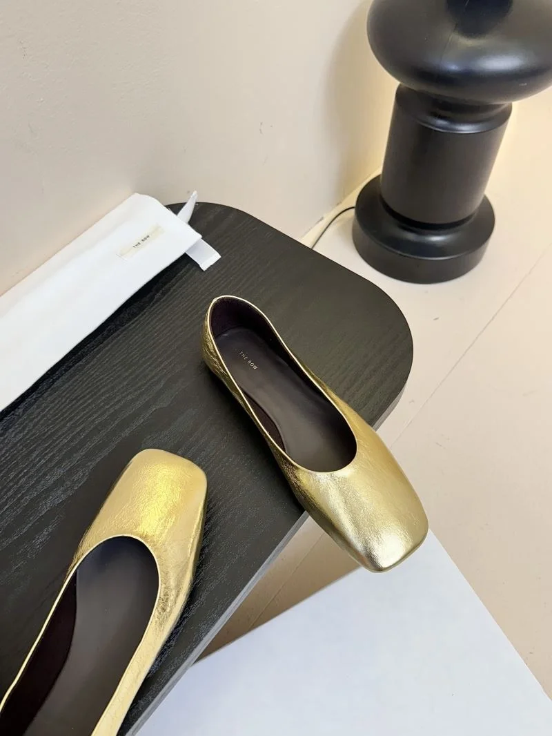 High accuracy The Row Shoes