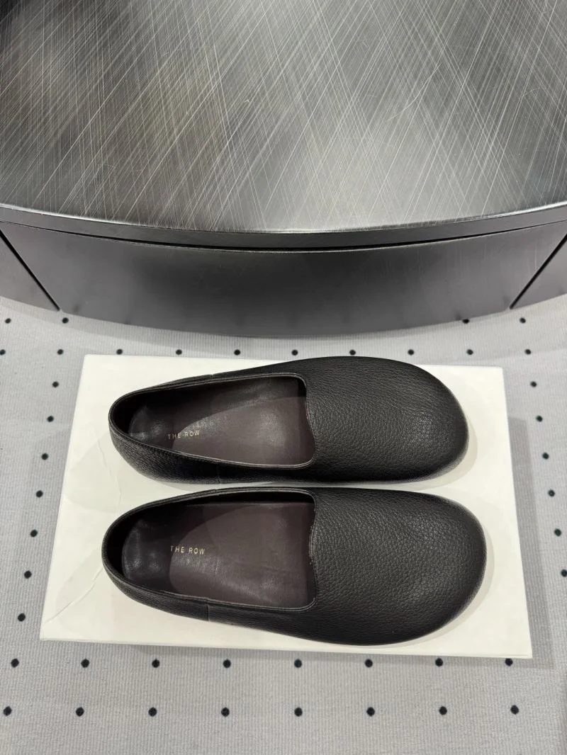 High fidelity The Row Shoes