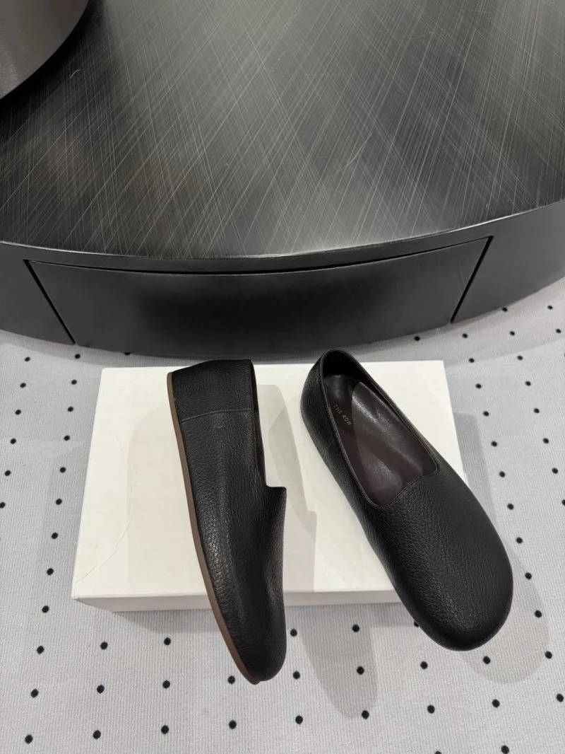 High fidelity The Row Shoes