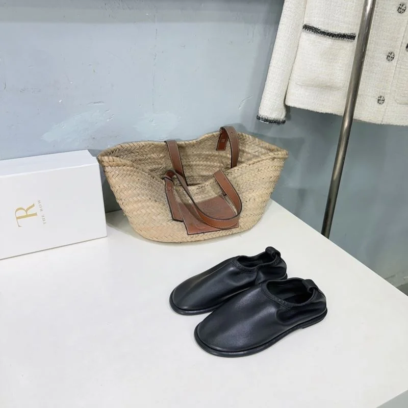 Cut-rate The Row Shoes