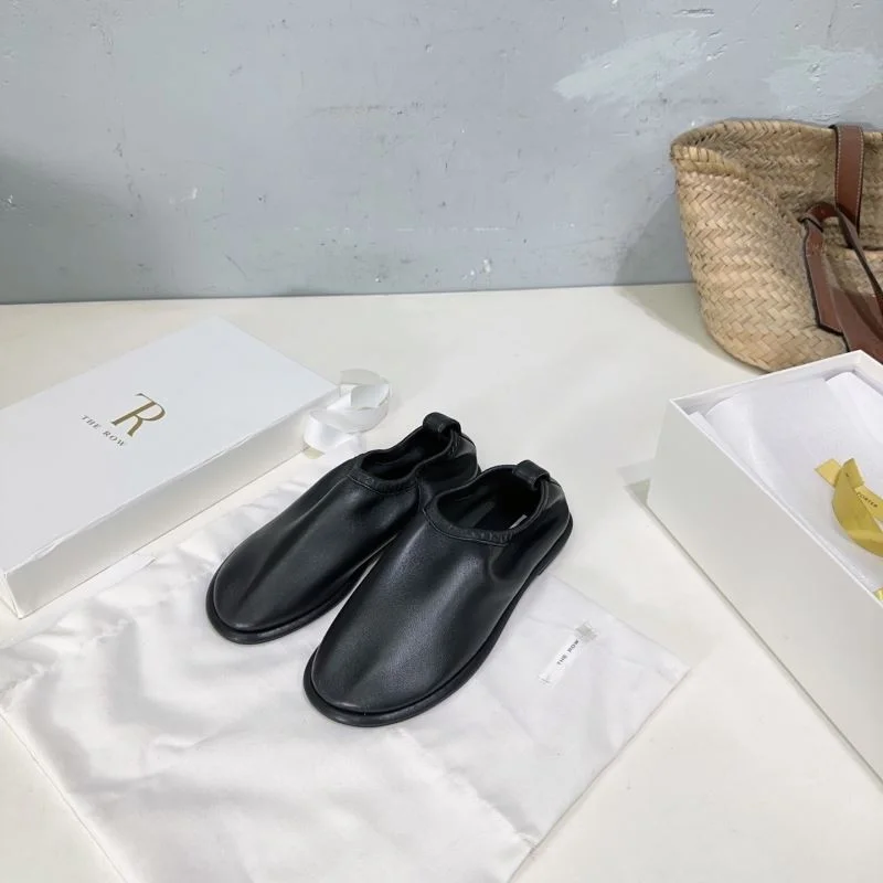 Cut-rate The Row Shoes