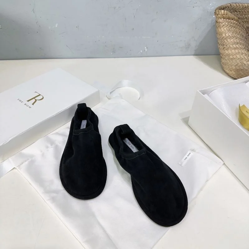 Exact replica The Row Shoes